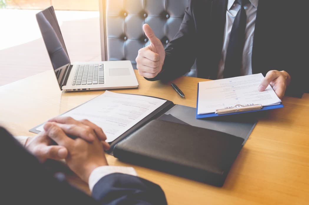 Job Interview Tips to Impress Your Interviewer and Score a “Yes”